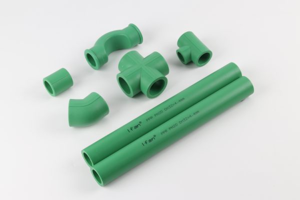 Conexões articuladas PPR: Para conexão em sistemas de tubulação em ...